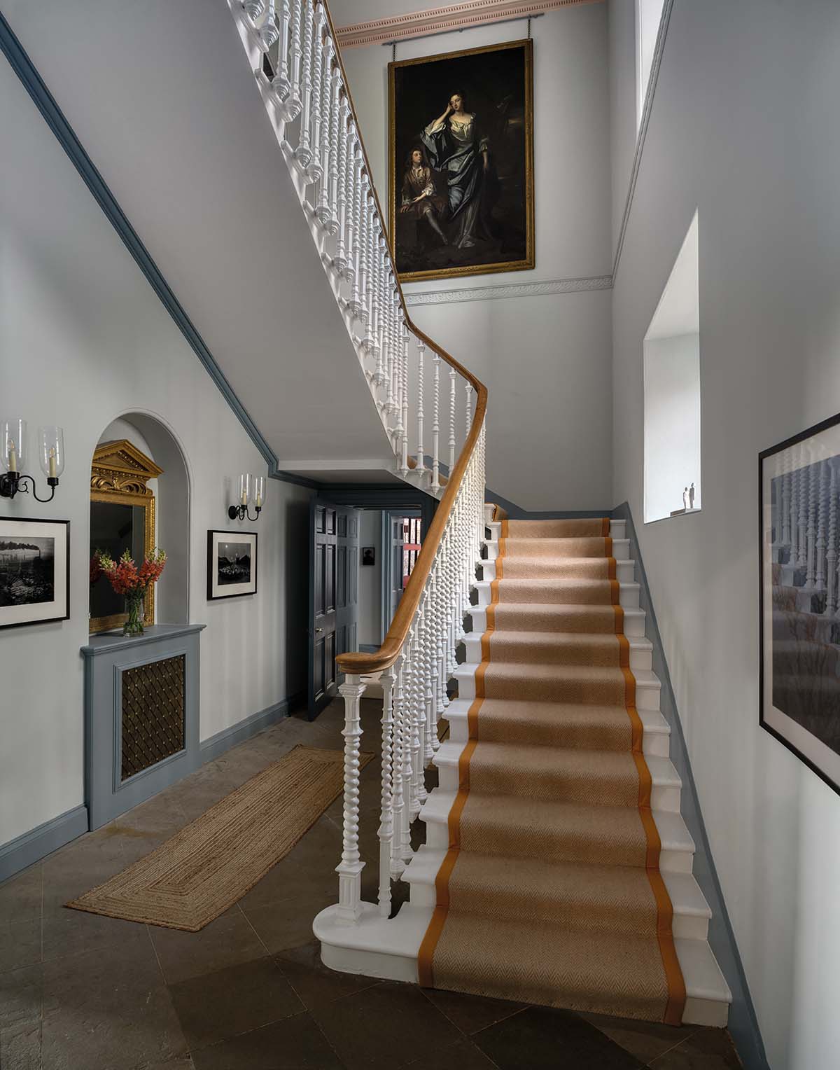 Interior designer Olivia Emery transforms Georgian country house ...
