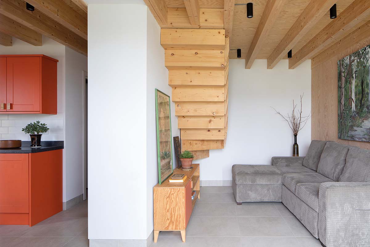 170-year-old Loch Long coach house now a space for modern living ...